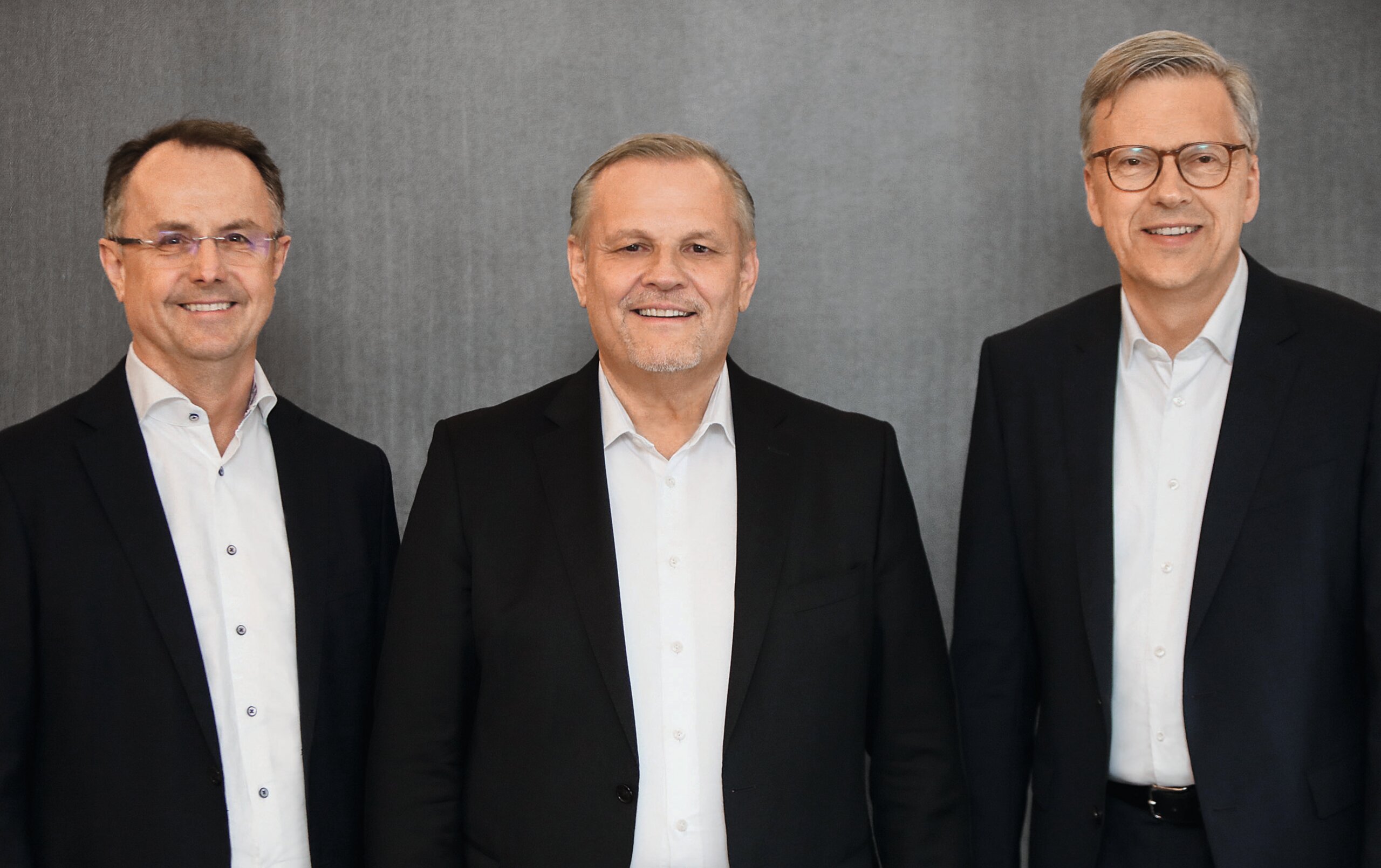 Presse & Öffentlichkeitsarbeit - Service - OTTO FUCHS KG